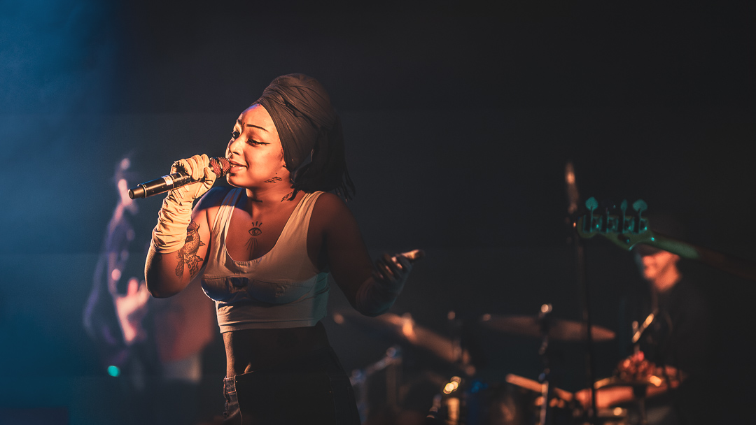 LYNN - vr 12 apr 24 - AB